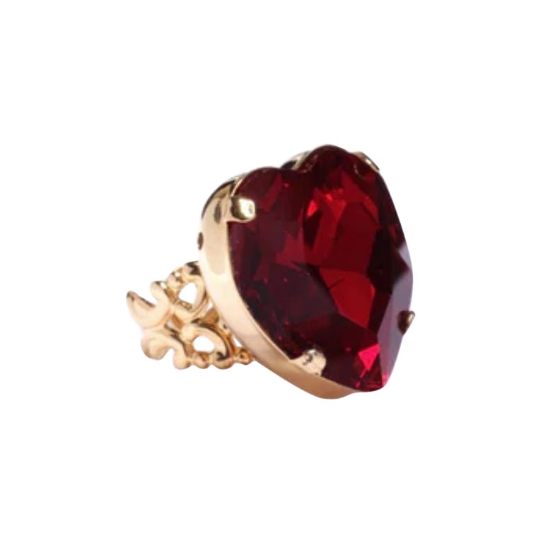 Heart Ring in Red Color Diamond For Sale at 1stDibs