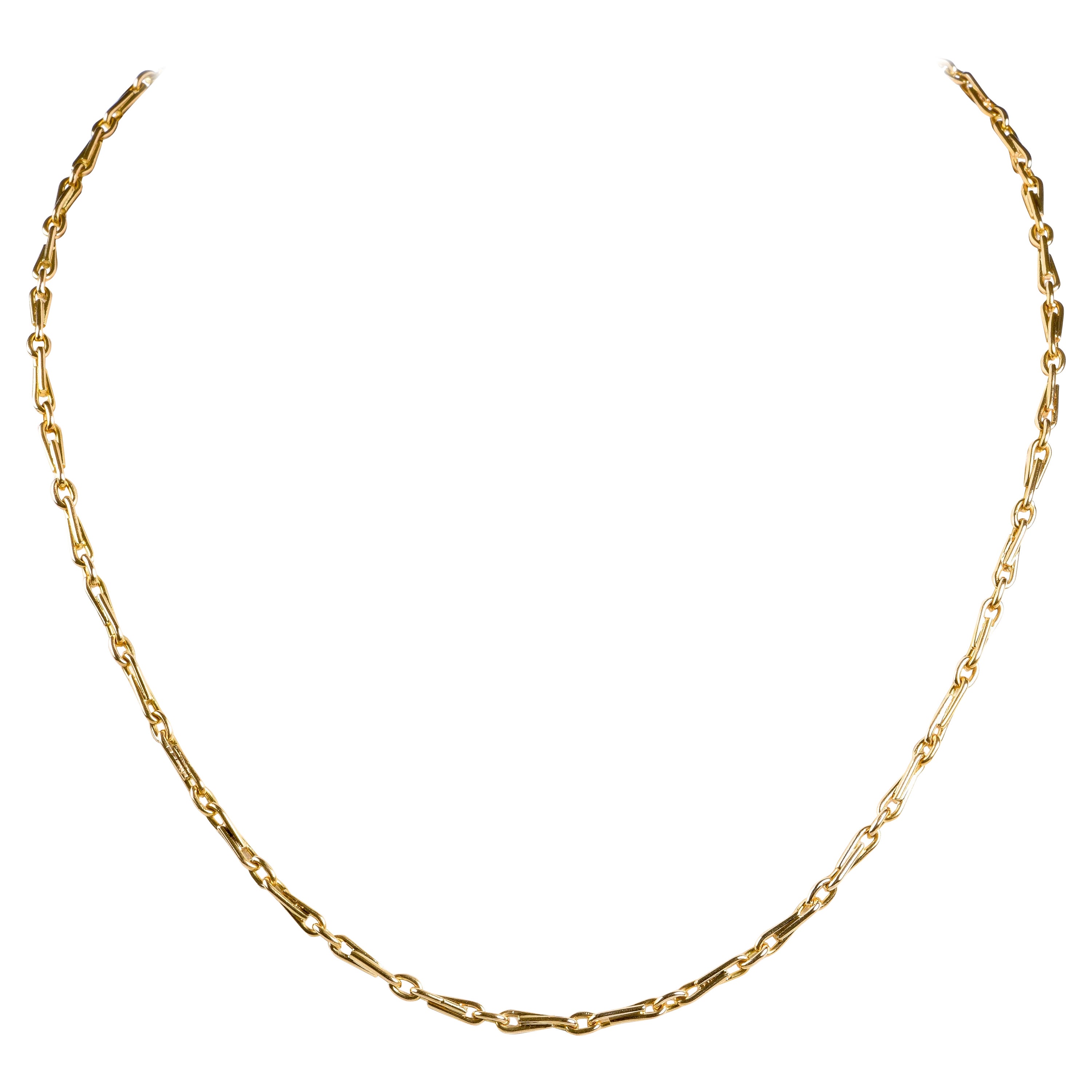 18-carats yellow gold chain with double solid chain and alternating ...