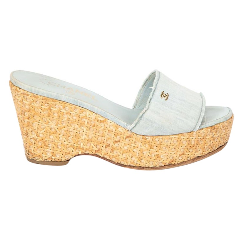 Chanel Women's Blue Denim CC Wicker Wedge Sandals For Sale at 1stDibs