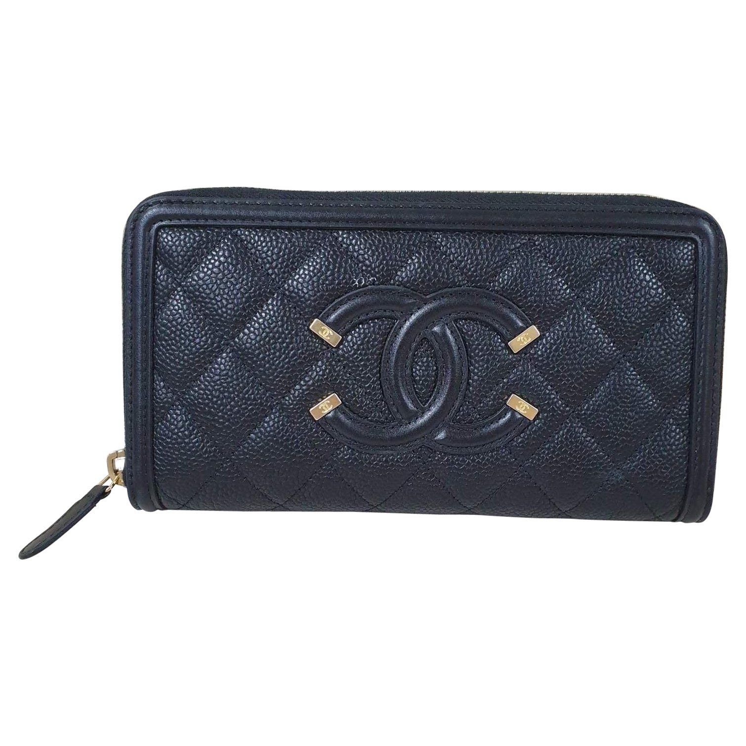 Chanel CC Logo Black Caviar Filigree Zip Around Wallet For Sale at 1stDibs