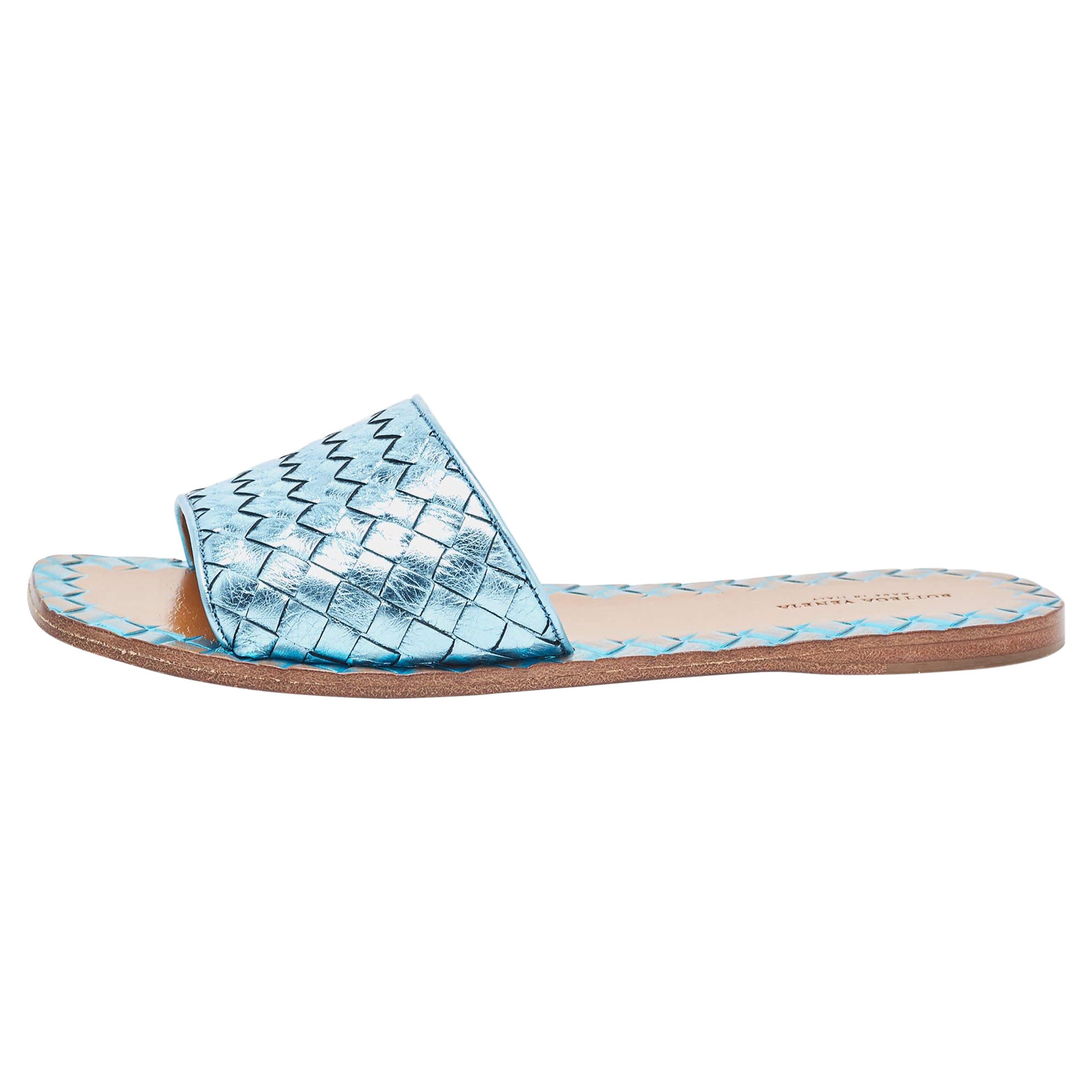 Bottega Veneta Metallic Blue Leather Flat Slides Size 38.5 For Sale at ...