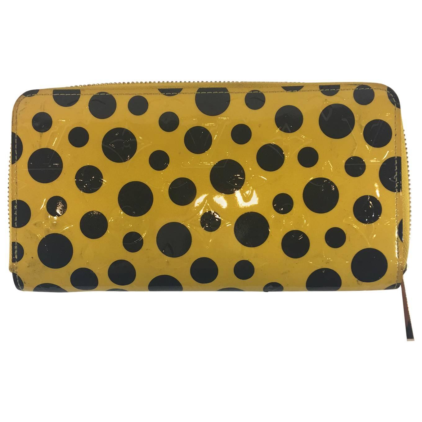 Neon Yellow Lv Wallet | semashow.com