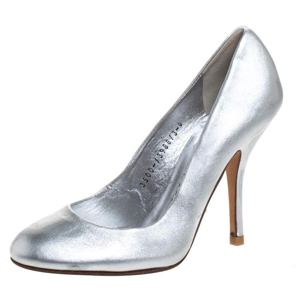 Gina Metallic Silver Leather Round Toe Pumps 37 For Sale at 1stDibs