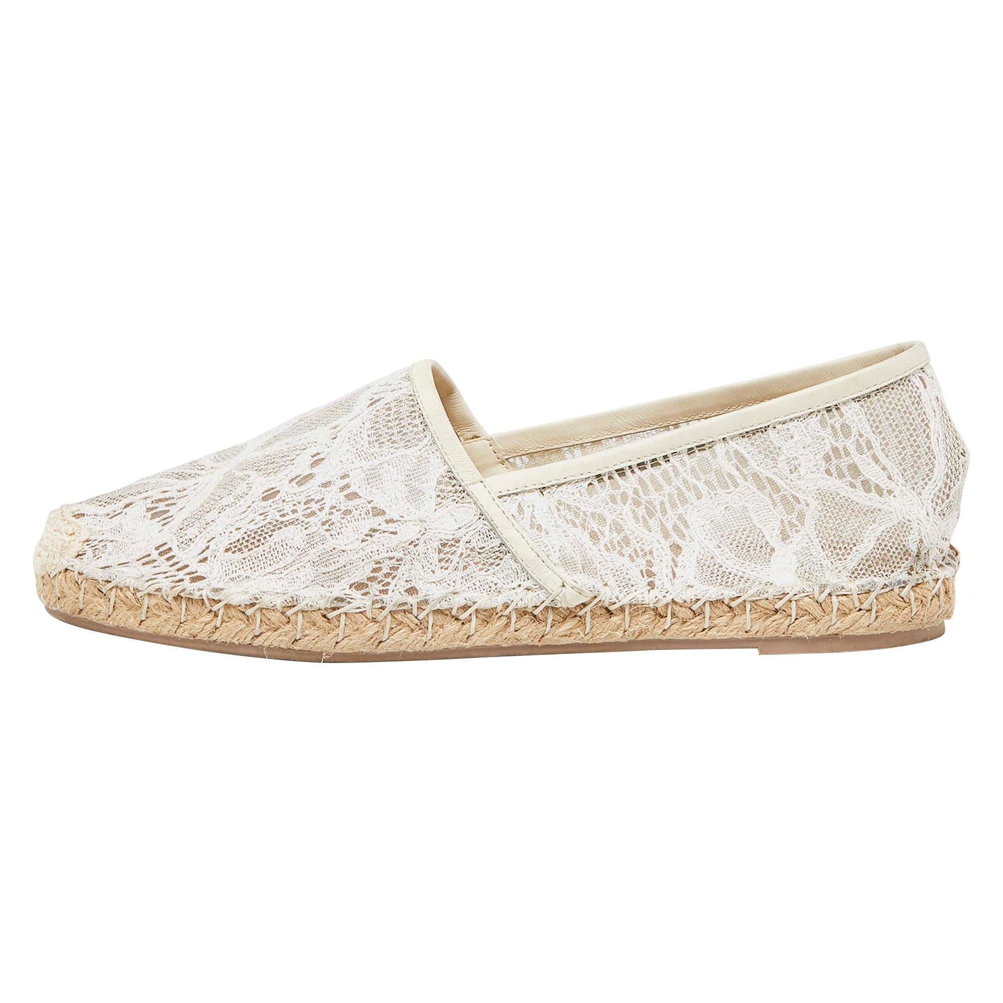 Valentino White Lace Espadrille Flats Size 37 For Sale at 1stDibs