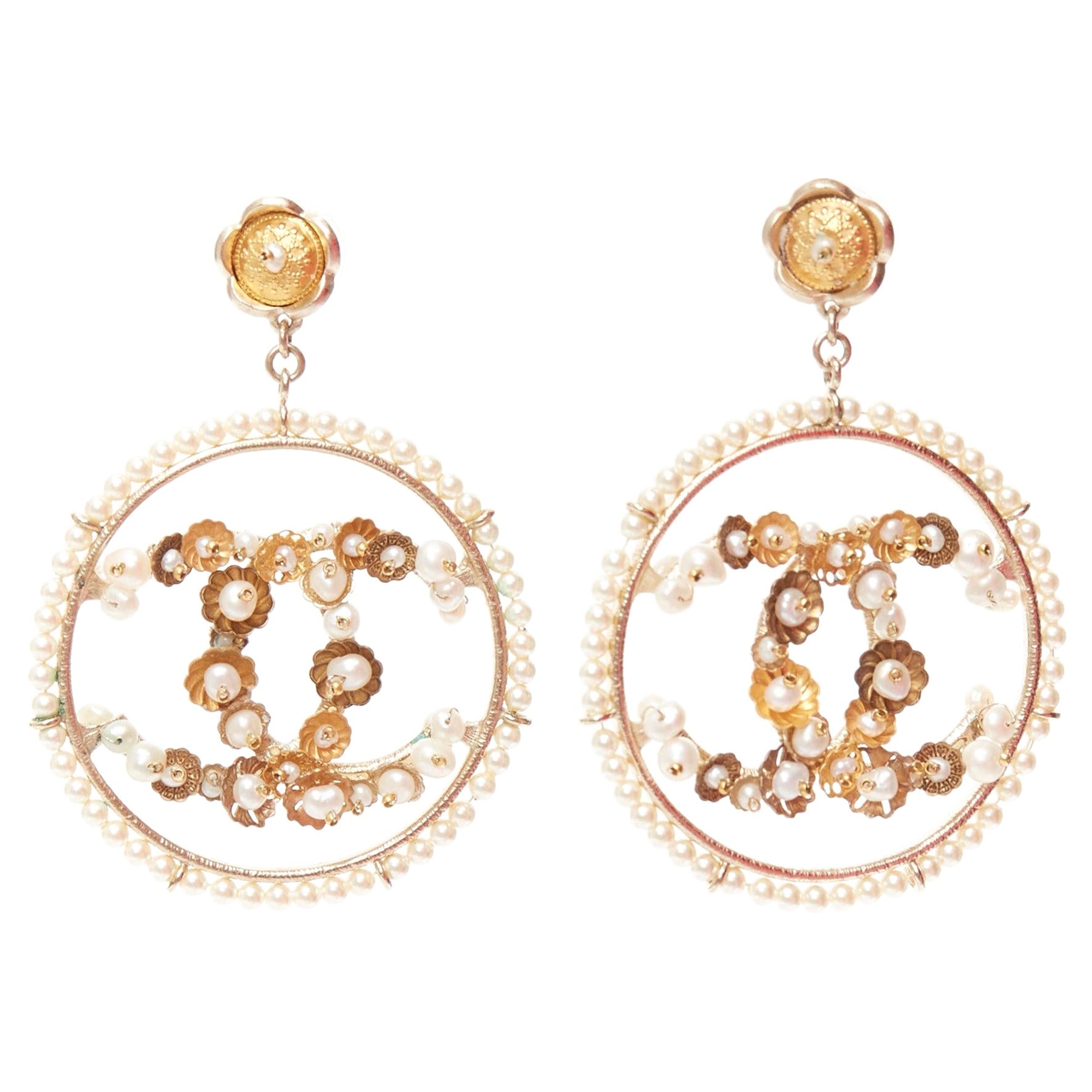 CHANEL A18 The Modernity of Antiquity Paris-Greece pearl CC pin ...