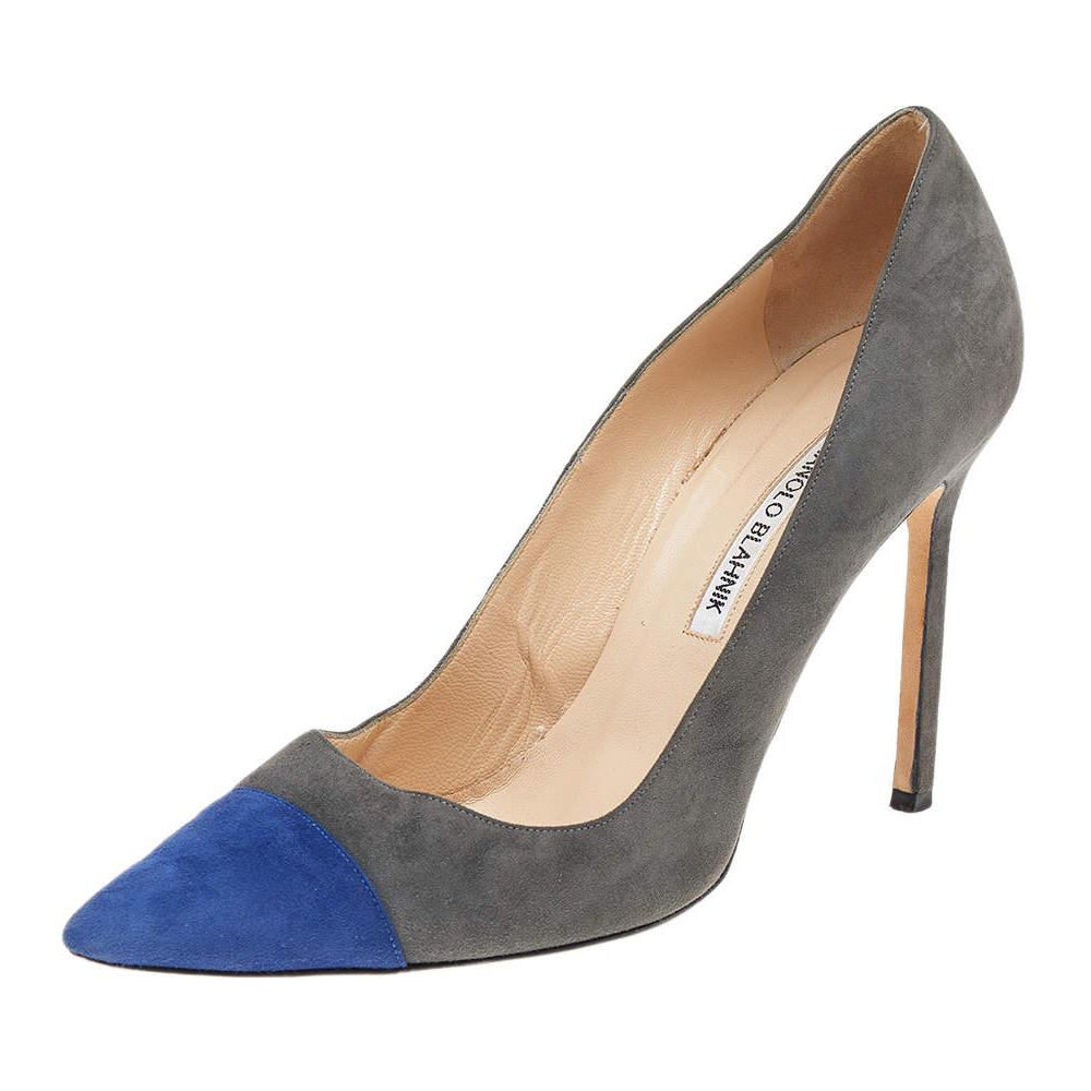 Manolo Blahnik Grey/Blue Suede Pointed Toe Pumps Size 40 For Sale at ...