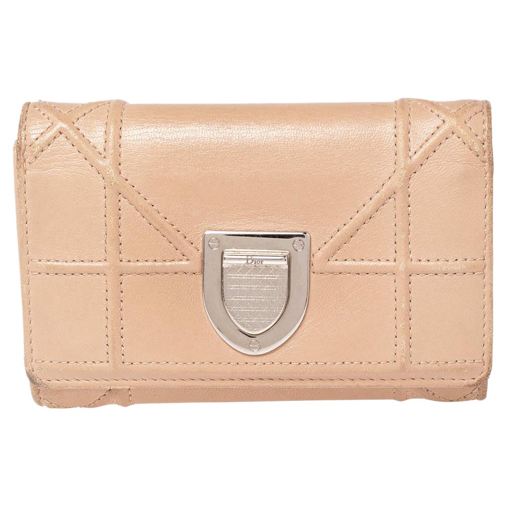 Dior Beige Leather Diorama Trifold Wallet For Sale at 1stDibs