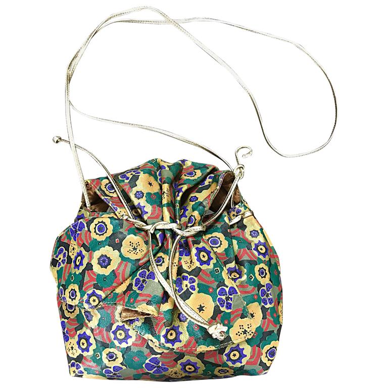 Popular Purses In The 70s Fashion | semashow.com
