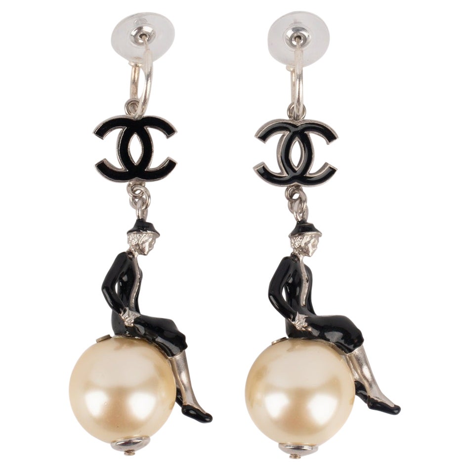 Coco Chanel Earrings - 99 For Sale on 1stDibs | coco chanel earrings cc ...