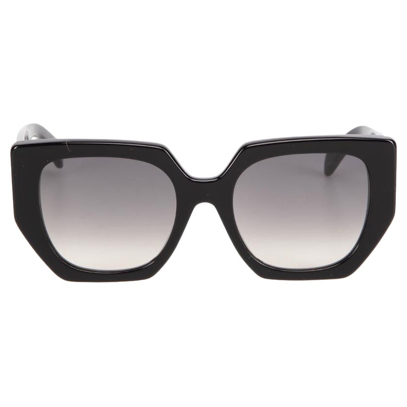 Céline SS24 Black Butterfly Triomphe Sunglasses For Sale at 1stDibs