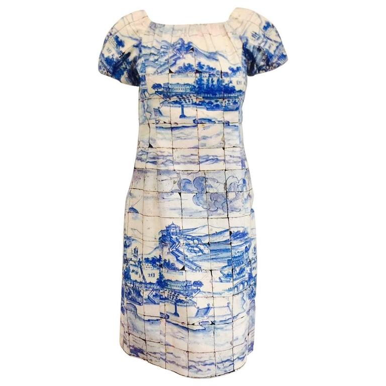 Prada Blue and White Porcelain Print Cotton Shift Dress With Pouf Short ...