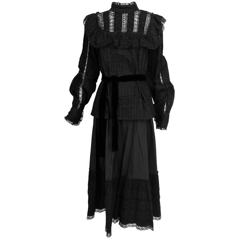 VIntage Victorian style black pin tucked cotton and lace 2pc set 1960s ...