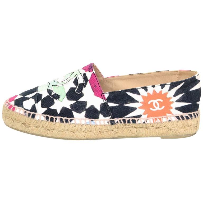 Chanel Multi-Colored Star Print Canvas Espadrilles sz 39 For Sale at ...