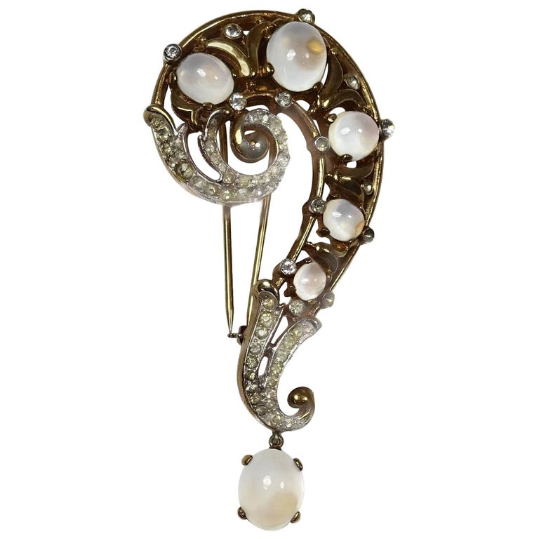 Vintage Signed Famous Trifari Moonstone Question Mark Fur Clip/Brooch ...