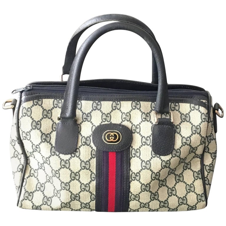 Gucci 1980s Logo Canvas Shoulder Bag. For Sale at 1stDibs