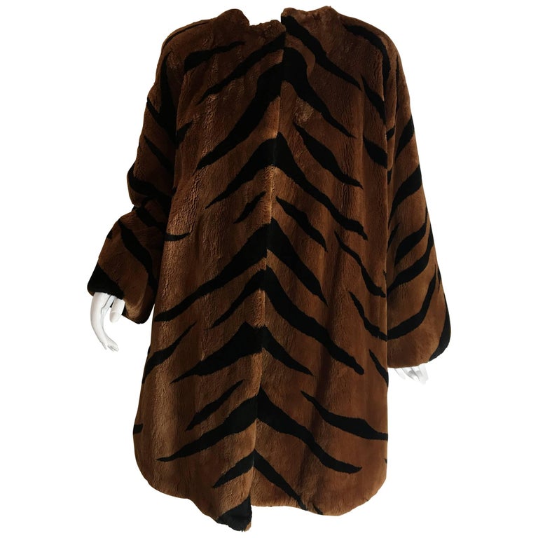 Alixaudre Tiger Print Fur Coat at 1stDibs | tiger fur coat