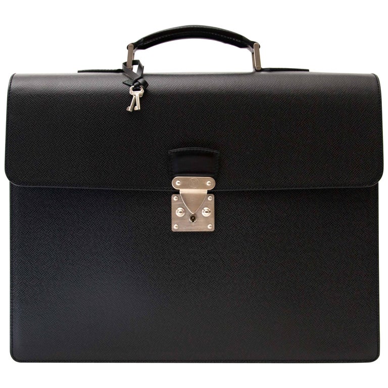 Louis Vuitton Briefcase Associé Taïga at 1stDibs | louis vuitton black ...