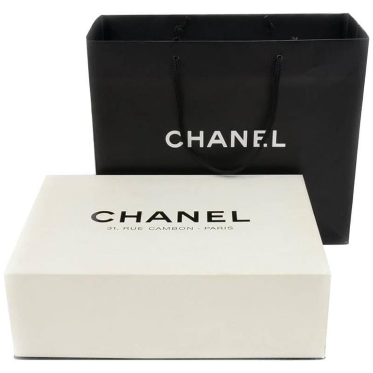 Chanel White Box Paper bag and Ribbon Set for Medium Flap Bags at ...