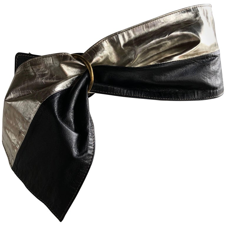 1980s Italian Silver and Black Leather Wide Fan Belt For Sale at 1stDibs