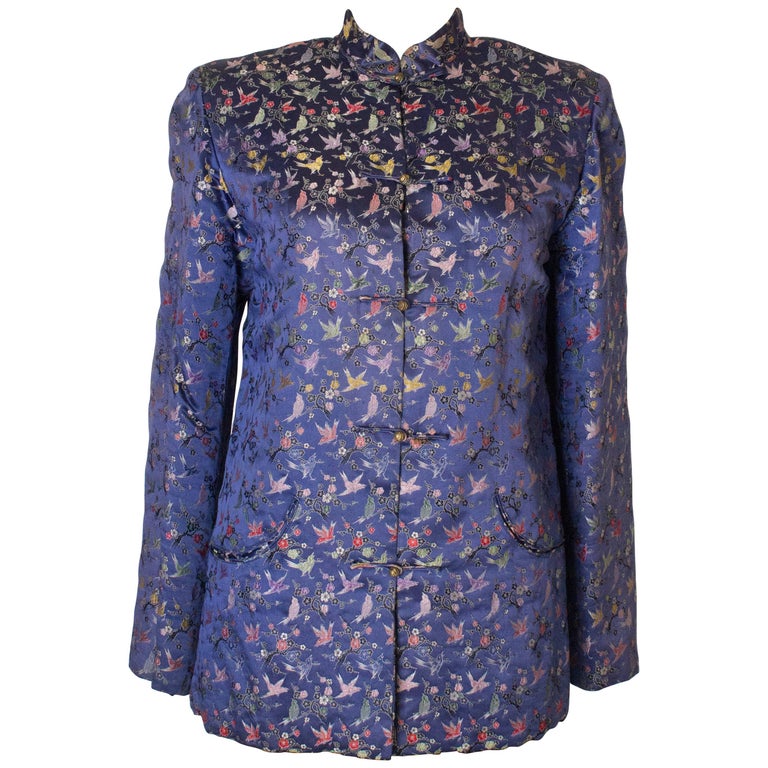 A Vintage 1950s embroidered floral Chinese Blue Silk Jacket For Sale at ...