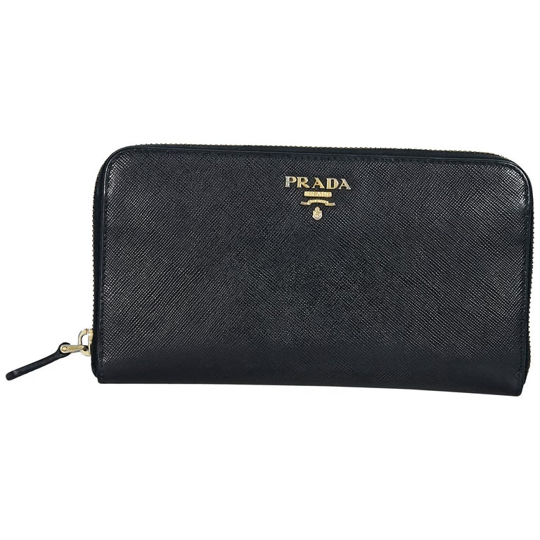 Black Prada Zip-Around Vitello Wallet For Sale at 1stDibs
