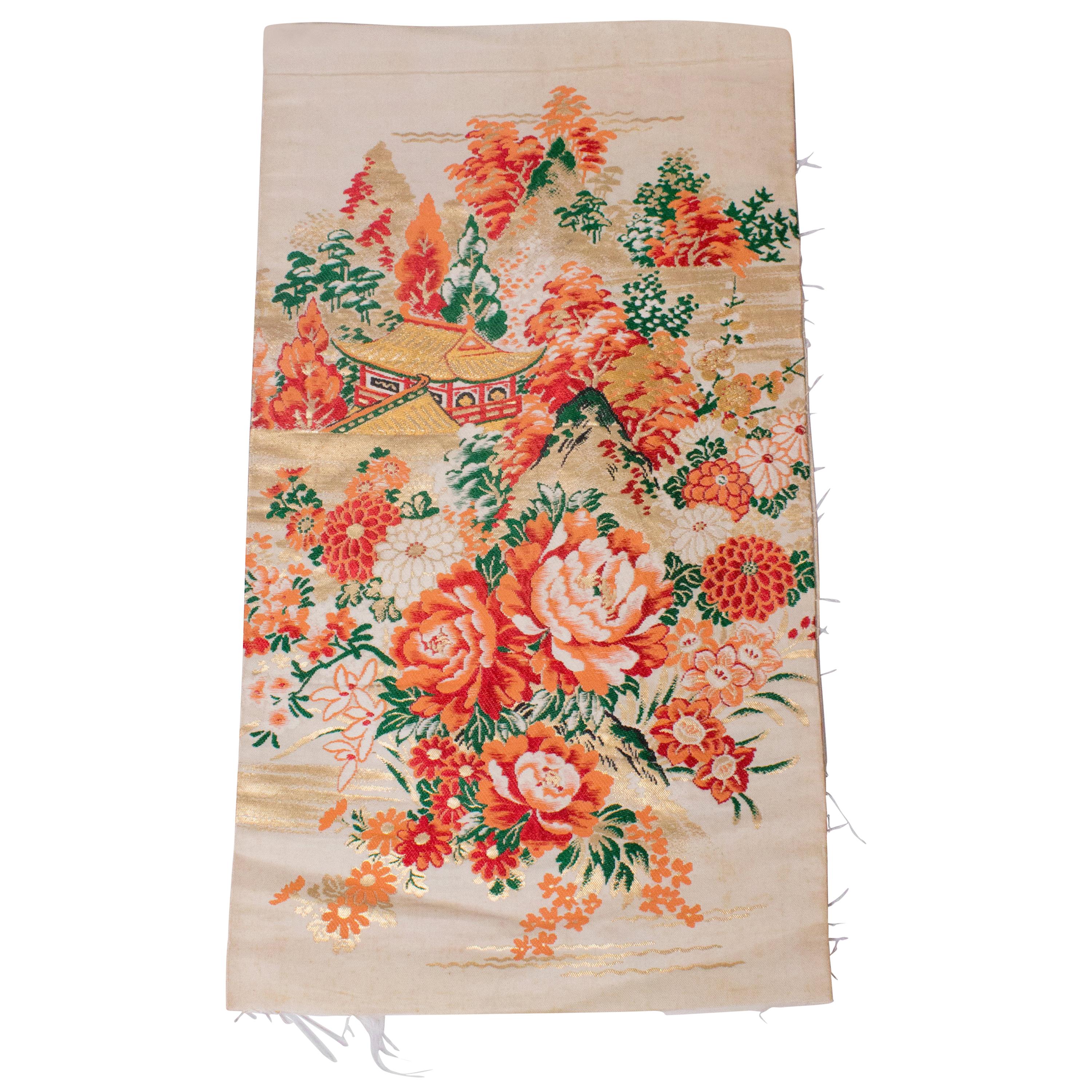 Circa 1999 RARE Gianni Versace Table Cloth And 12 pc. Napkin Set at ...