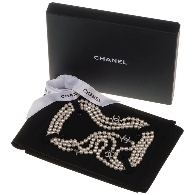 Stunning Chanel 3-String Pearl and Inset 'C' Logo Necklace at 1stDibs