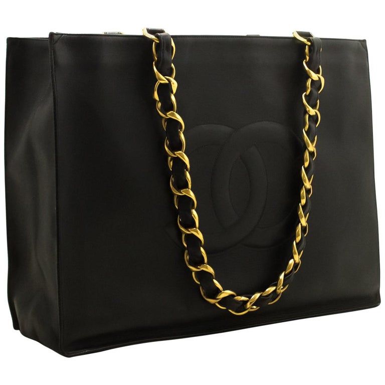 CHANEL Jumbo Large Big Chain Shoulder Bag Lambskin Black Leather at 1stDibs