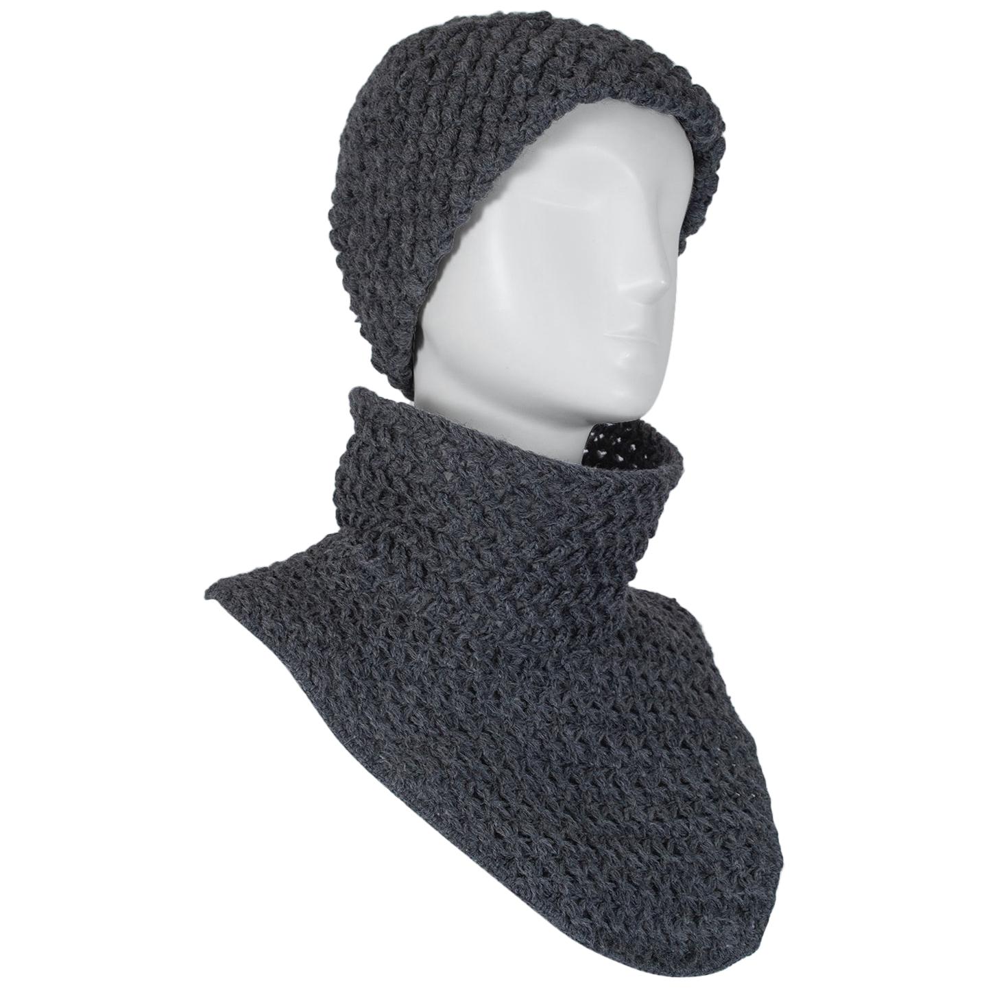 Yves Saint Laurent Velvet Beanie For Sale at 1stDibs | ysl beanie ...