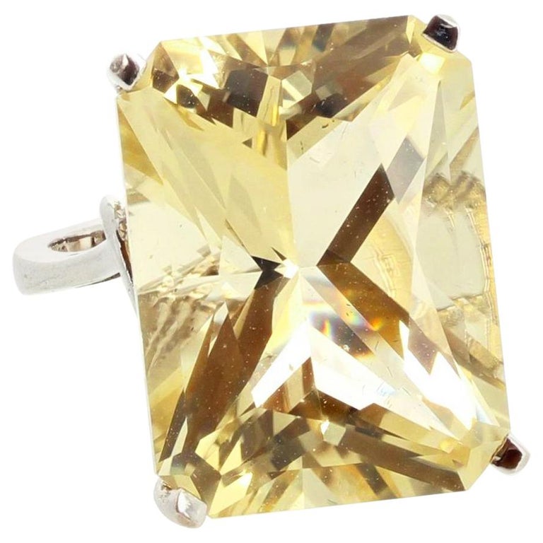 Unique 21 Carat Yellow Labradorite Sterling Silver Ring For Sale at 1stdibs