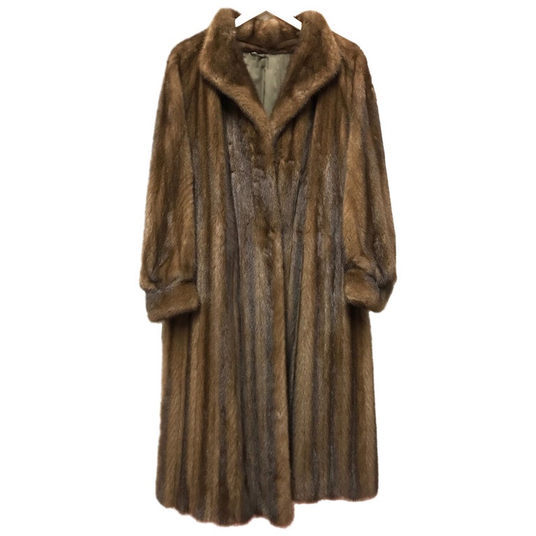 Long mink fur coat by EMBA, the american mink. Silk mink natural brown ...