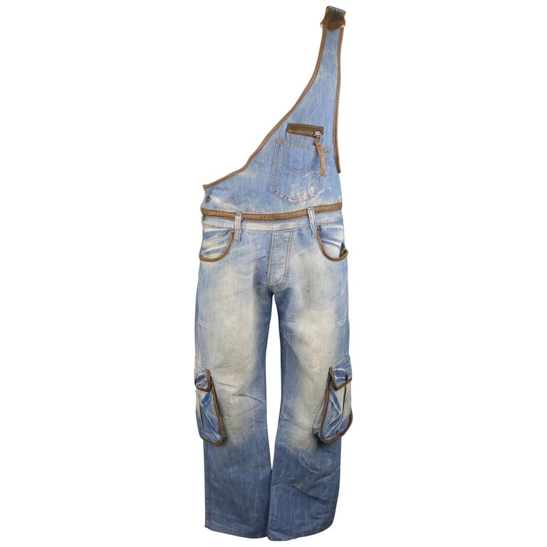 DSQUARED2 Size 34 Blue Washed Denim Single Strap Overalls at 1stDibs