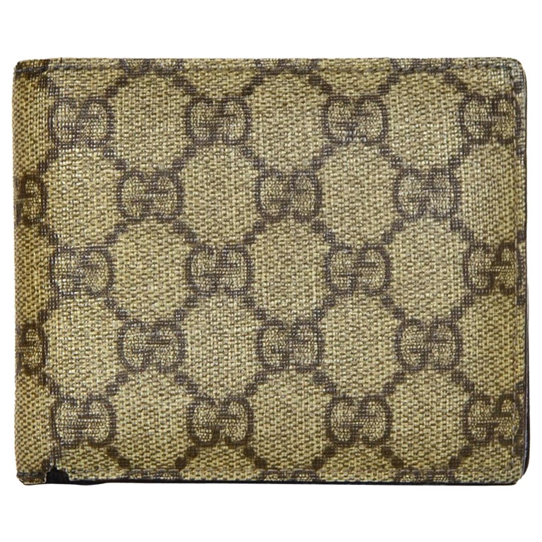 Gucci Beige Monogram Supreme Compact Men's Wallet For Sale at 1stDibs