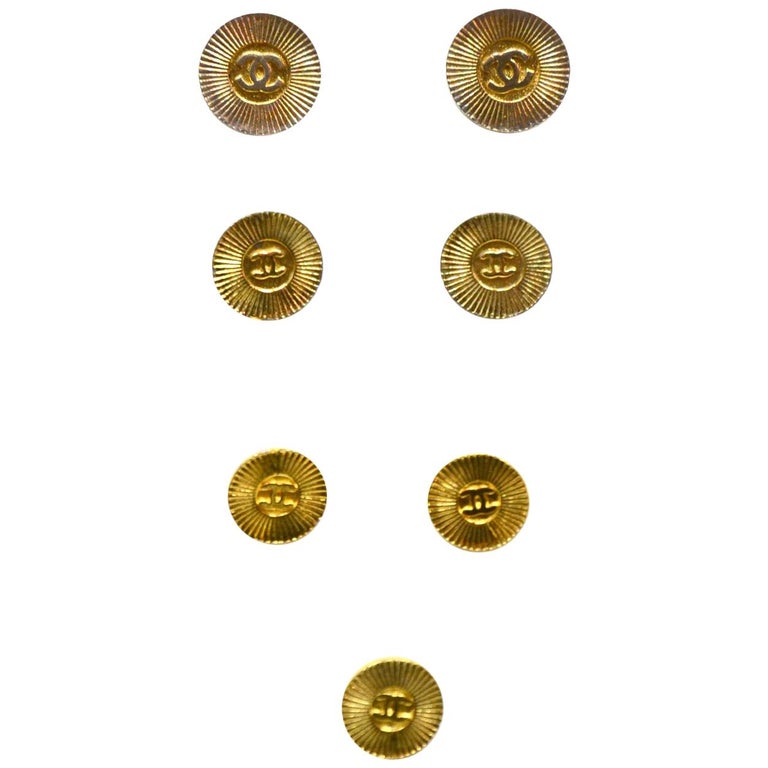 Chanel Goldtone CC Shank Buttons (Set of 7- 3 Small, 2 Medium, 2 Large ...