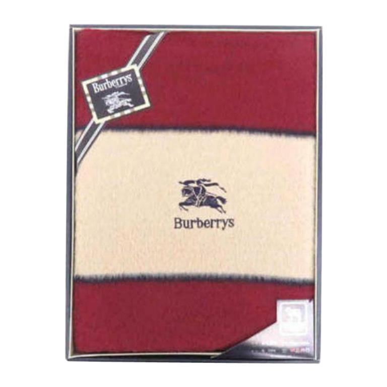 Burberry Red Logo Wool Throw Blanket 233969 For Sale at 1stDibs