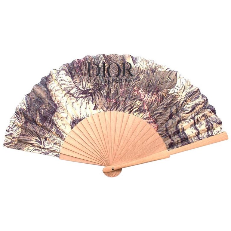 Dior Couture Fall 2017 Runway Fan at 1stDibs