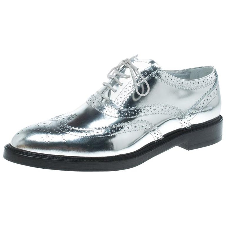 Burberry Metallic Silver Brogue Leather Gennie Lace Up Oxfords Size 40 ...