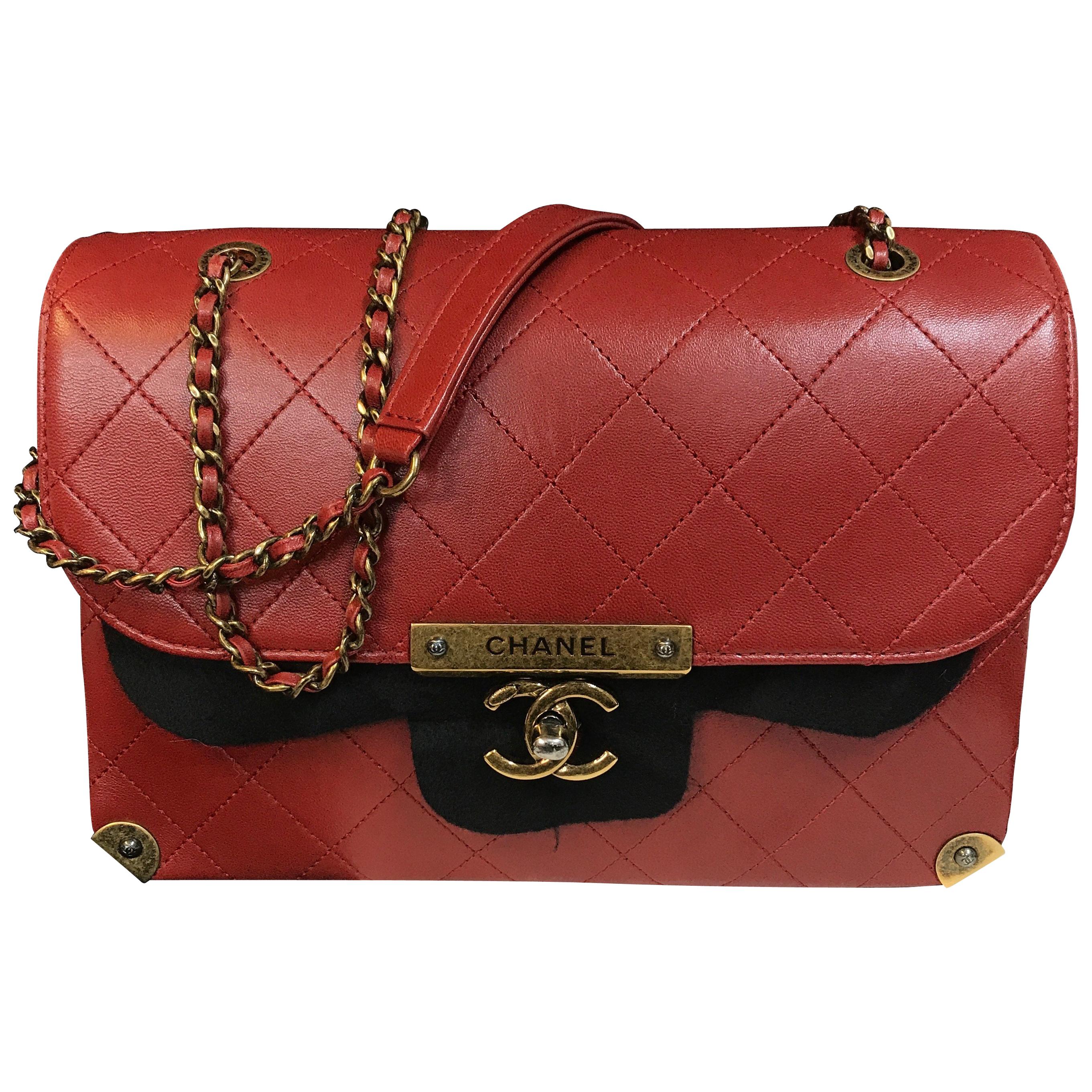 CHANEL flap bag Medium red shoulder bag quilted calfskin with antique ...