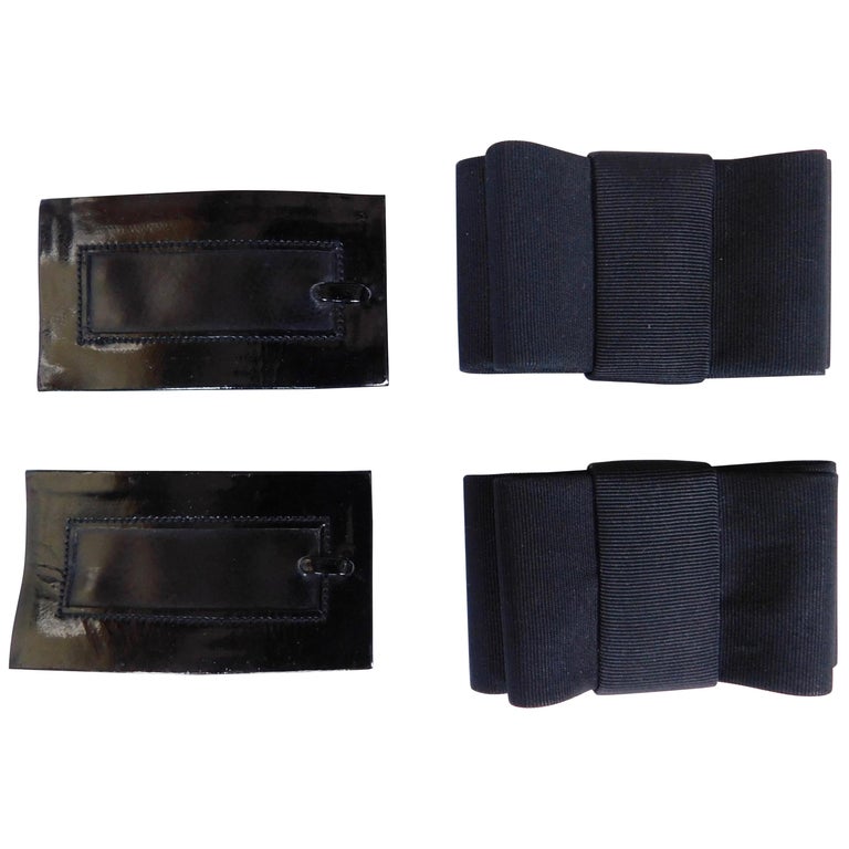 Two Pair of Vintage Black Shoe Clips For Sale at 1stDibs