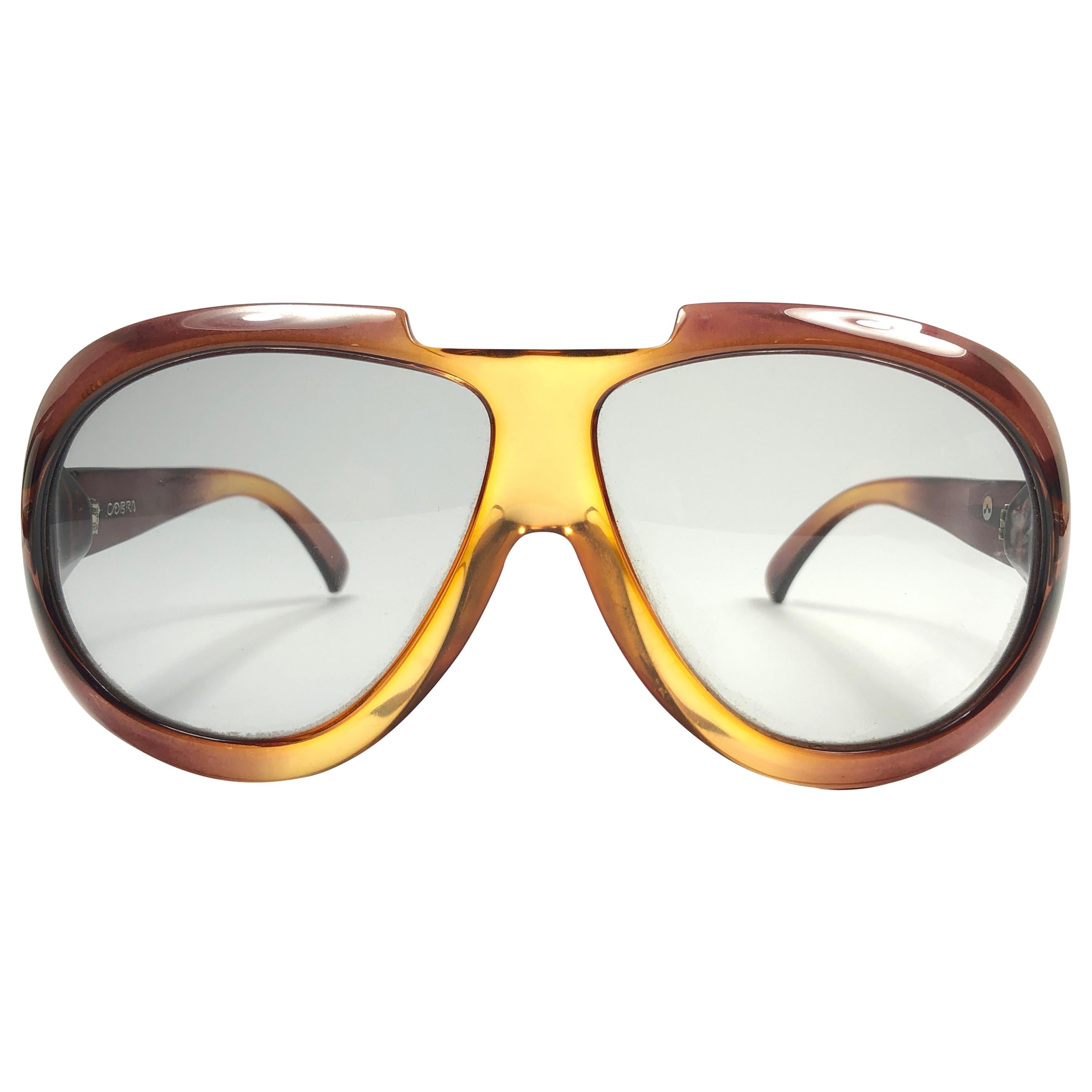 New Vintage Cobra Optyl Ombre Amber Oversized Optyl Sunglasses at 1stDibs