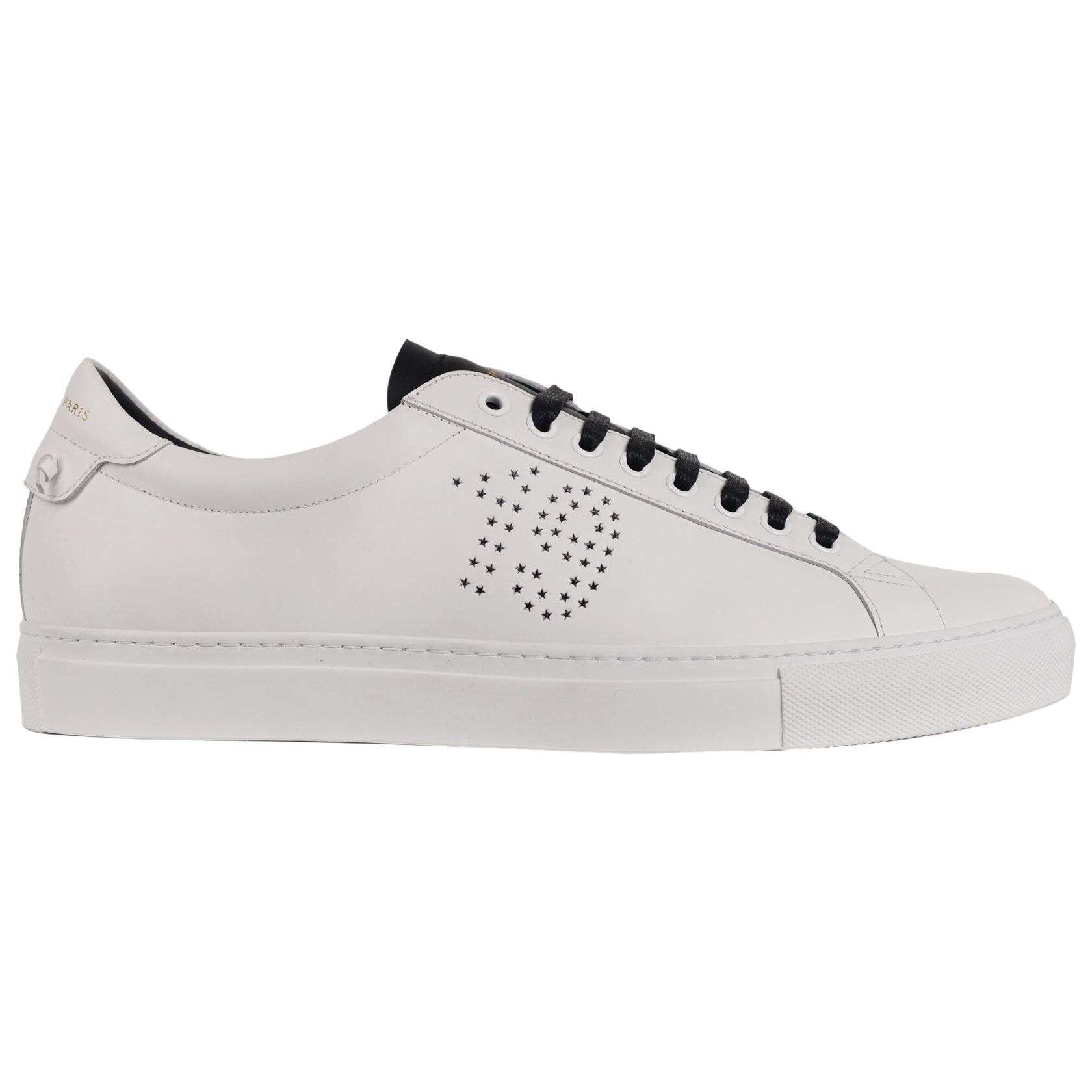 Givenchy Mens White Leather 1952 Perforated Star Sneakers For Sale at ...
