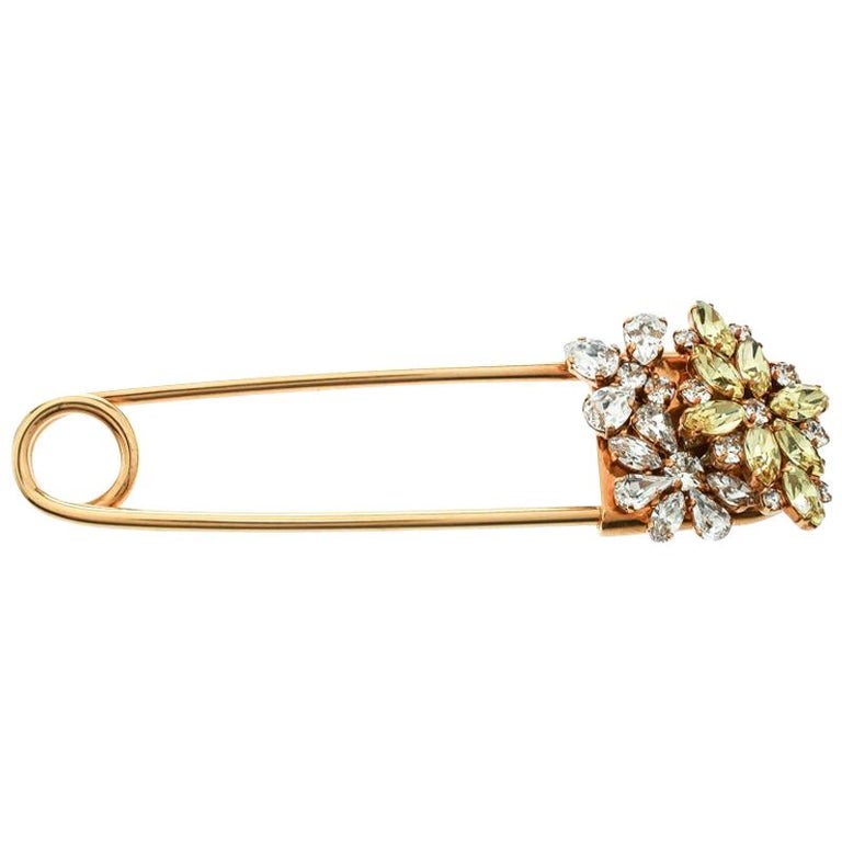 Burberry Crystal Gold Tone Daisy Pin Brooch For Sale at 1stDibs ...