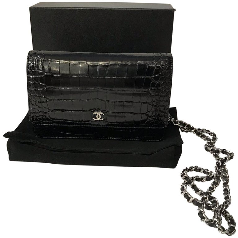 CHANEL wallet on Chain in crocodile at 1stDibs