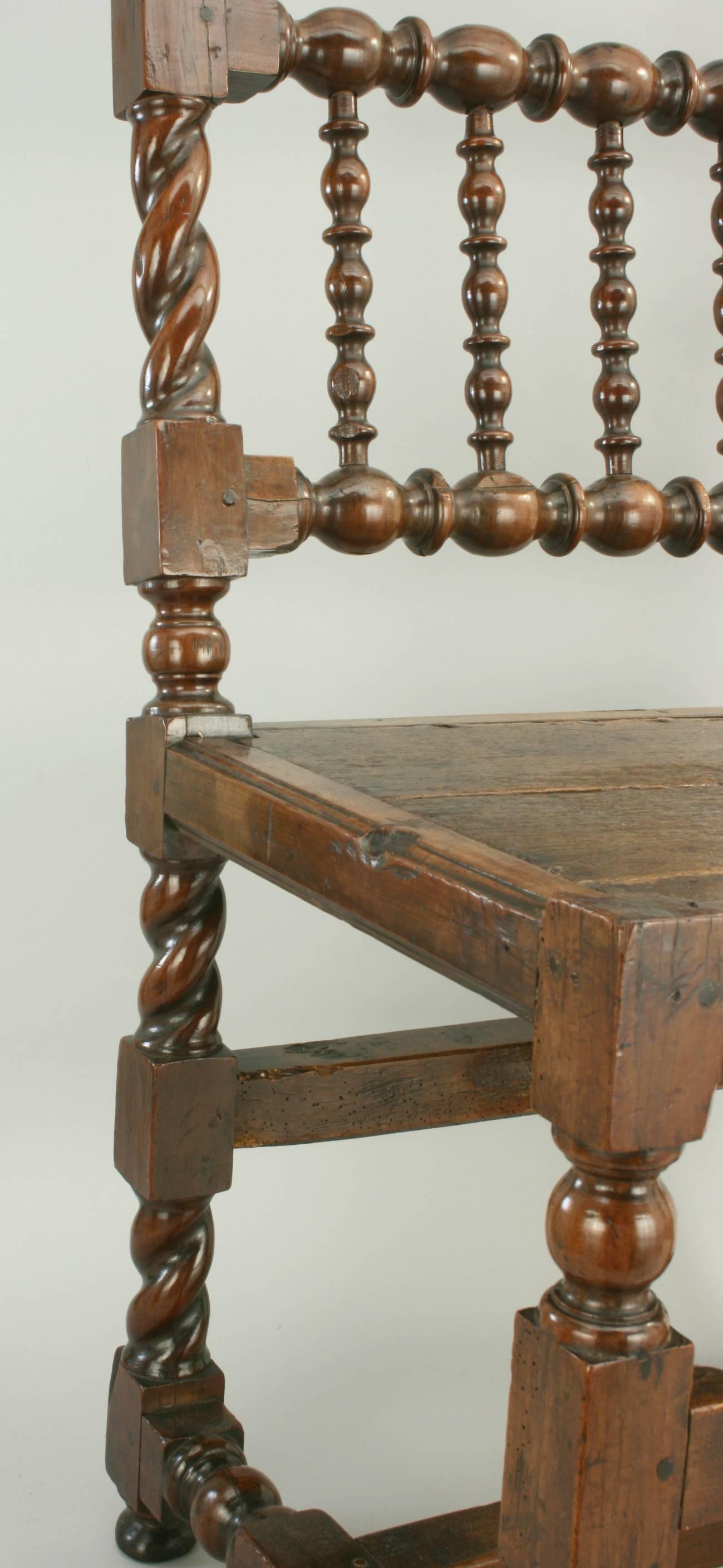 Antique Turned or Turners Chair in Walnut, 17th Century, Very Rare For ...