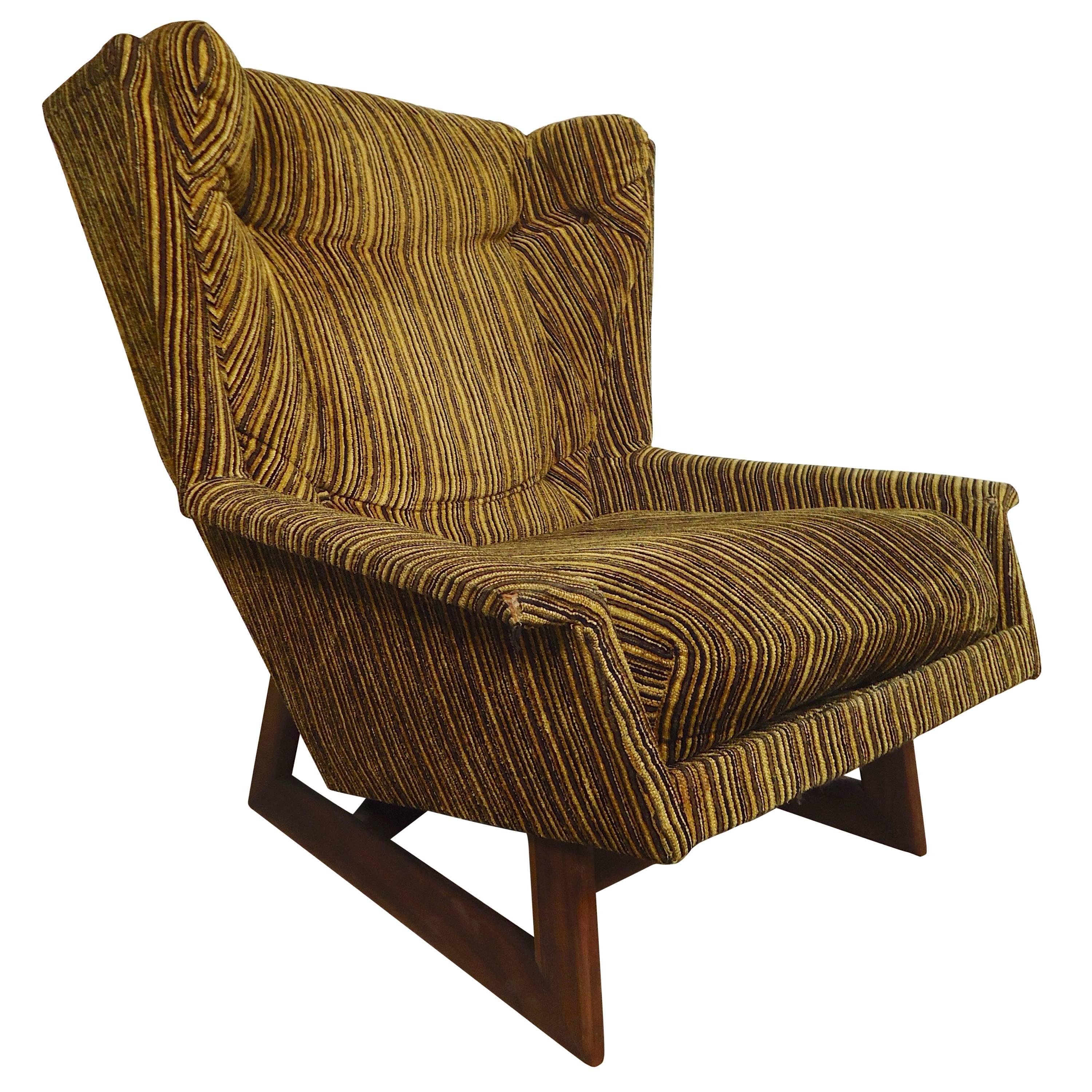 Sharp Midcentury Wingback Chair at 1stDibs