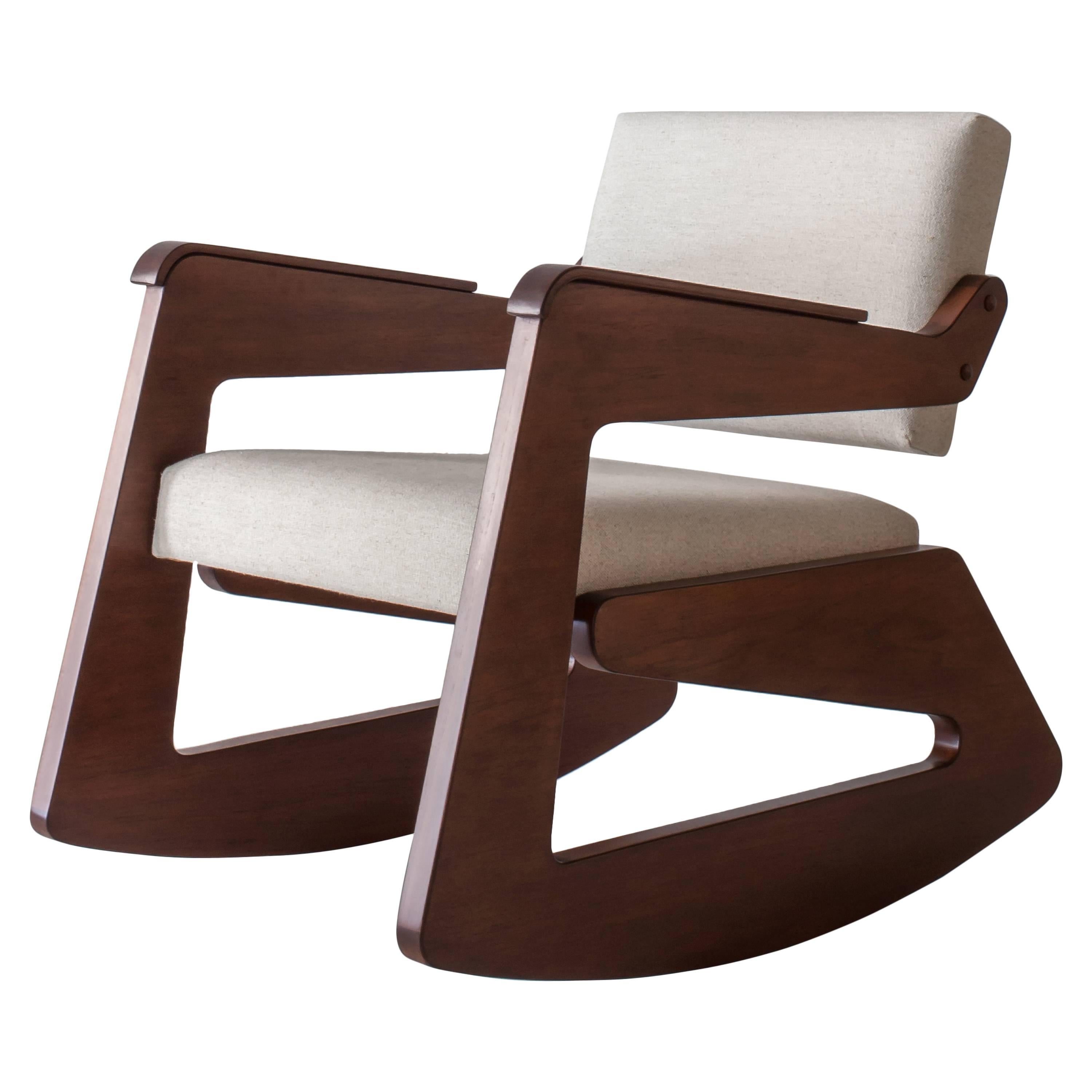Lina Bo Bardi, Balanço Rocking Chair For Sale at 1stDibs