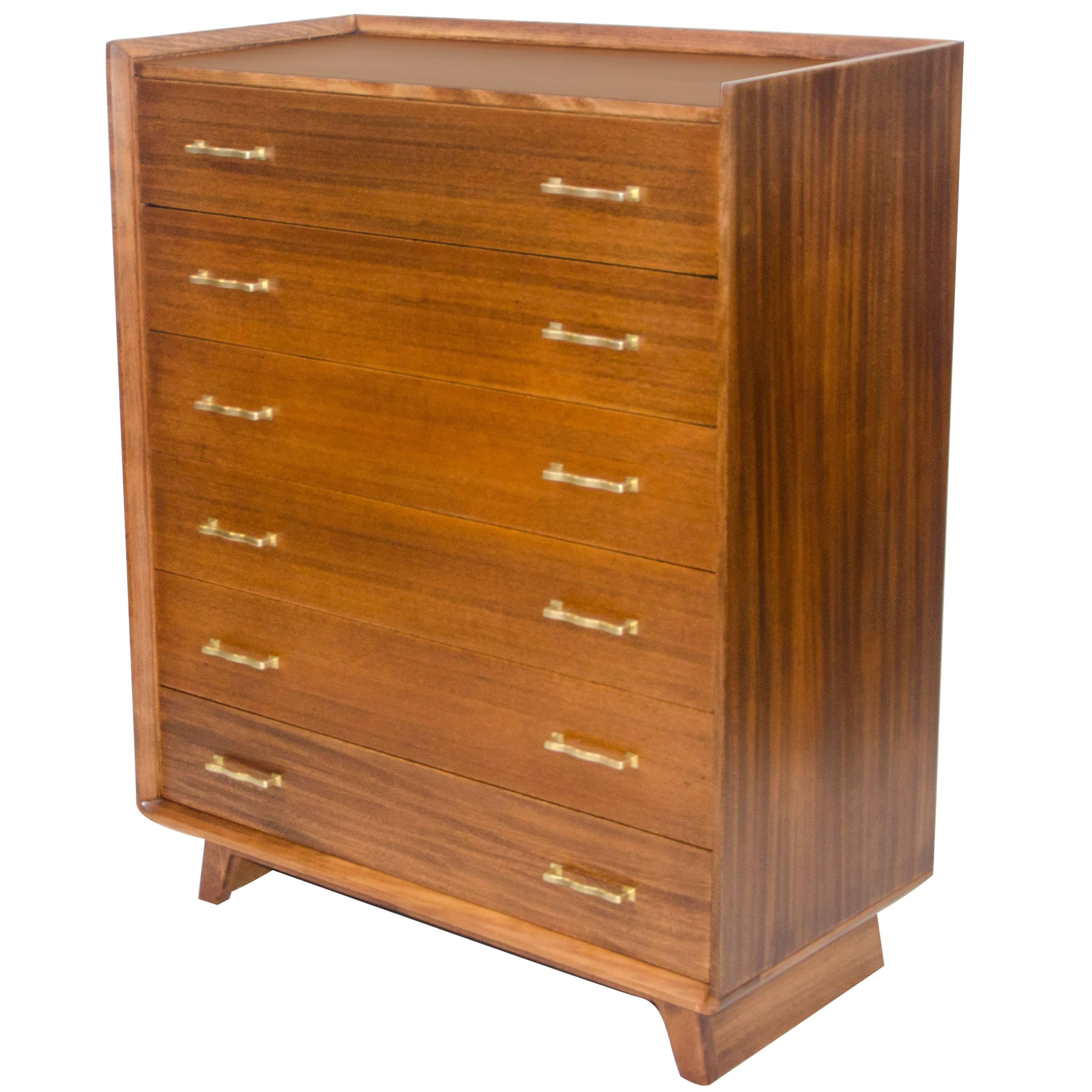 Vintage Chestnut Dresser - For Sale on 1stDibs