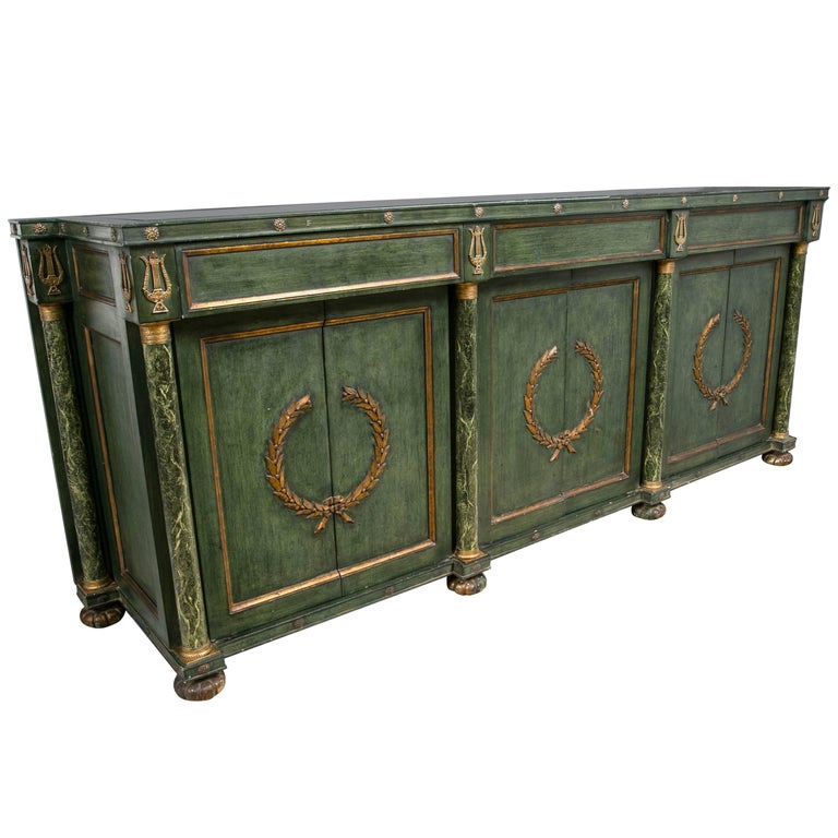 Monumentale console italienne de style néoclassique peinte et décorée ...