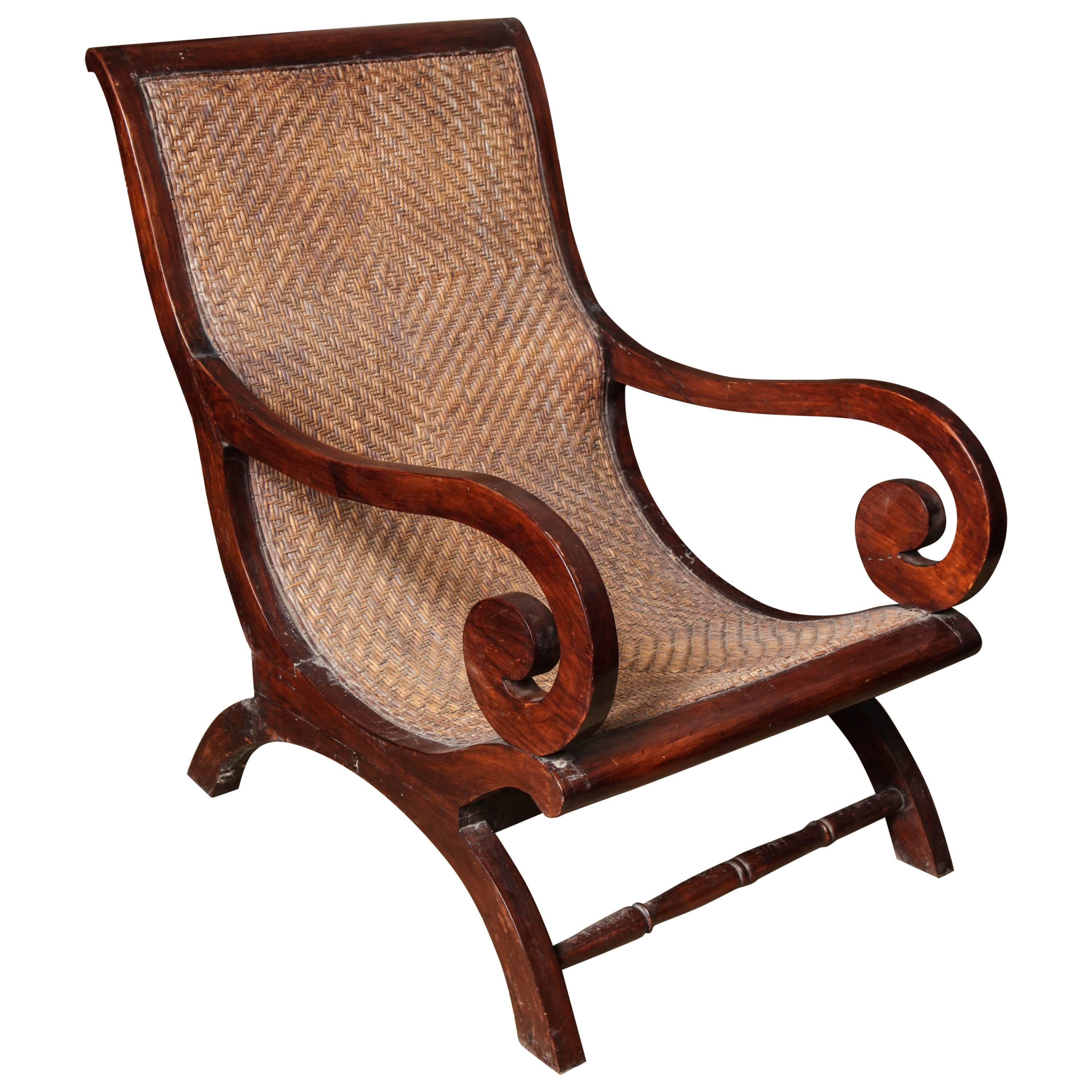 Curve Lounge Chair at 1stDibs