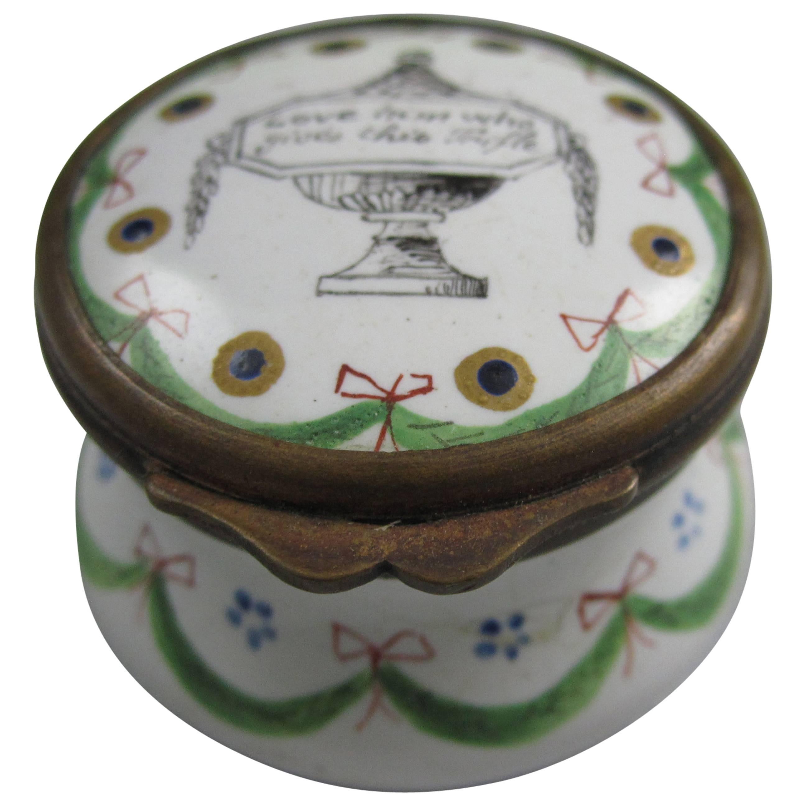 18th Century Maroon Lacquer Circular Table Snuff Box at 1stdibs